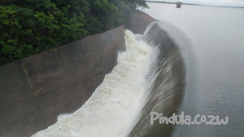 Grace grabs state owned Mazowe Dam, bars villagers from using it ⋆ ...