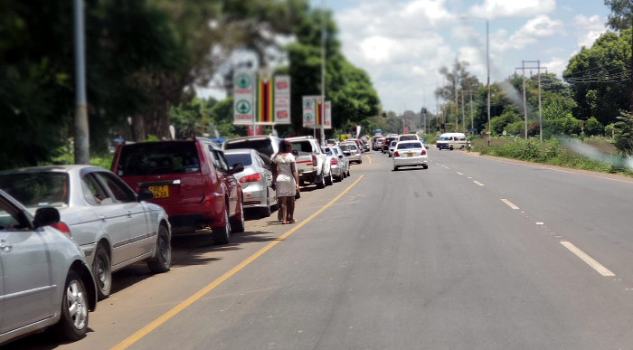 Pictures: Long Fuel Queues... Again ⋆ Pindula News