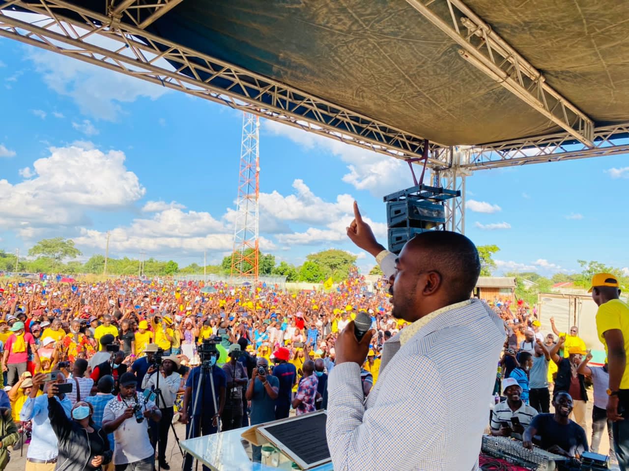 PICTURES: Chamisa's CCC Rally At Olympic Stadium, Epworth ⋆ Pindula News