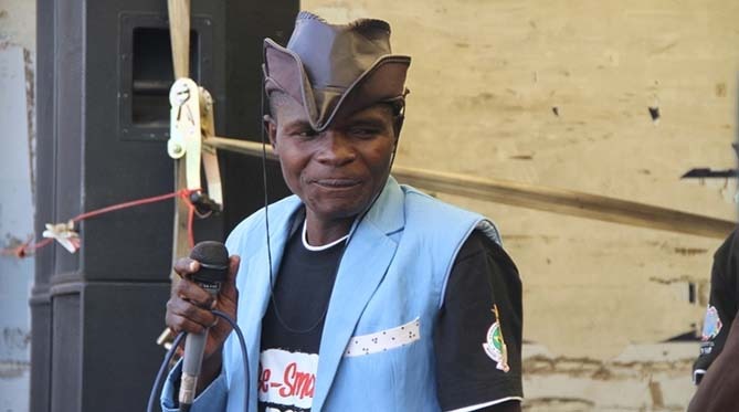 Kapfupi Appeals To Chivayo For Another Car ⋆ Pindula News