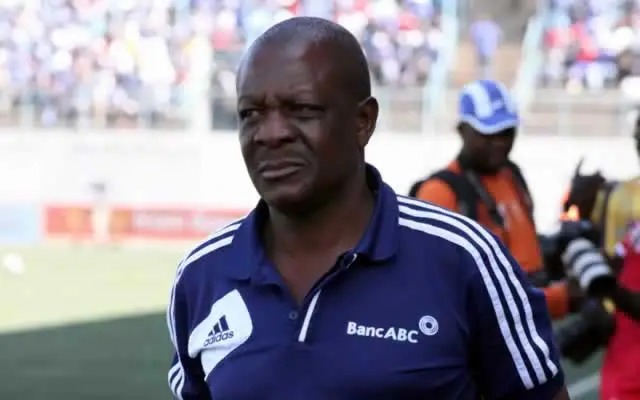 Dynamos Manager Performs Bizarre Juju Rituals On Goal Line ⋆ Pindula News