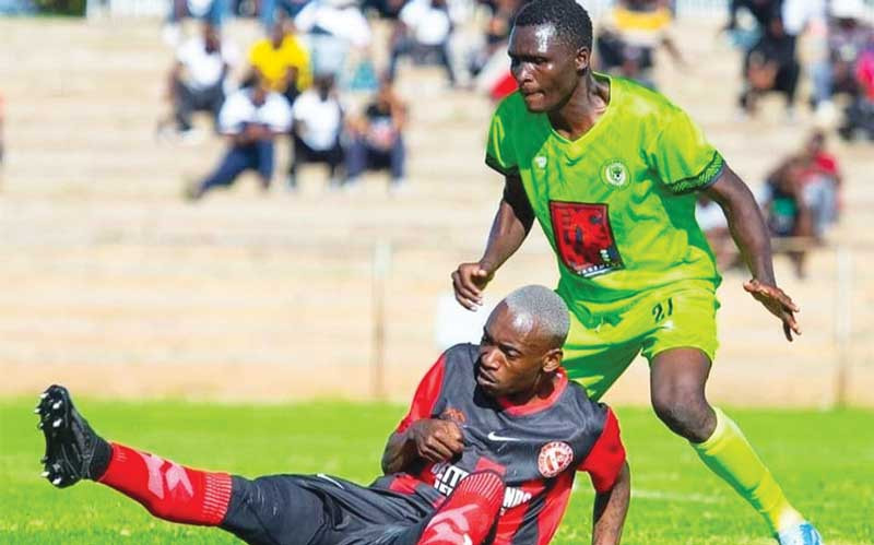 Yadah Coach Thomas Ruzive Defends "Struggling" Khama Billiat ⋆ Pindula News