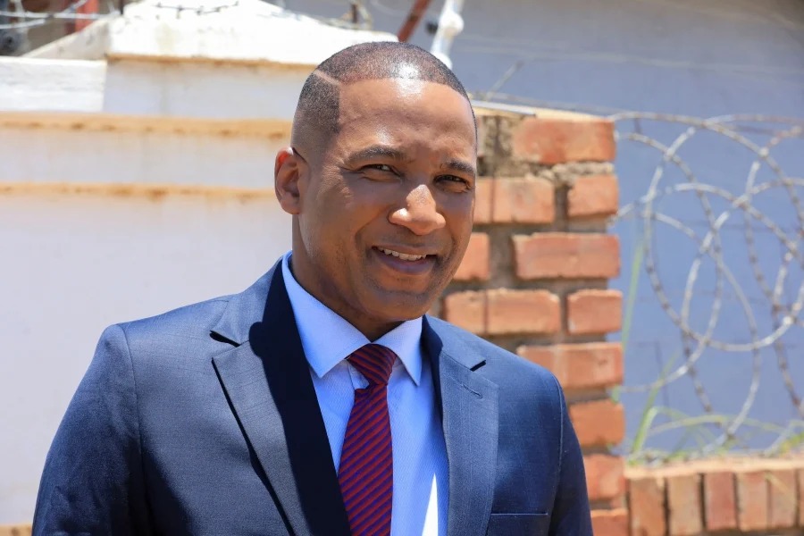 Mnangagwa Congratulates Botswana's President Elect, Duma Boko ⋆ Pindula ...