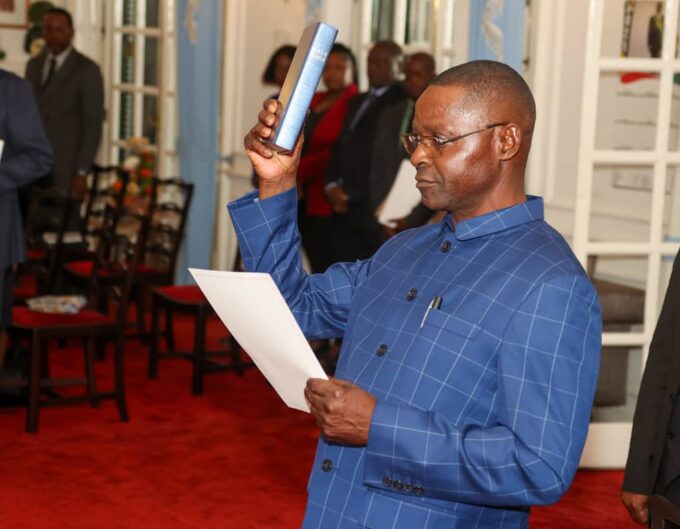 Ex-Army Chief Sanyatwe Says ZANU PF Will Rule Zimbabwe “Forever” ⋆ ...