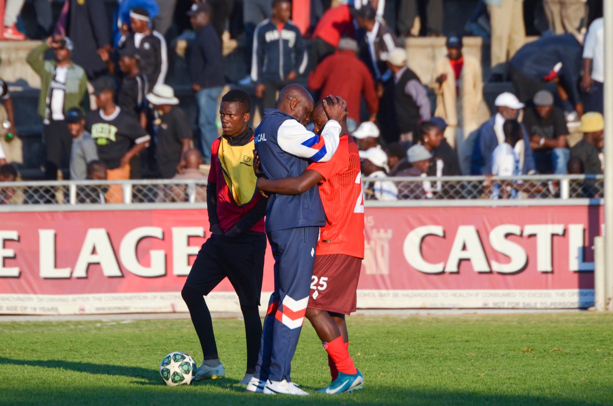 MWOS Reclaim PSL Top Spot With 1-0 Win Over Highlanders ⋆ Pindula News