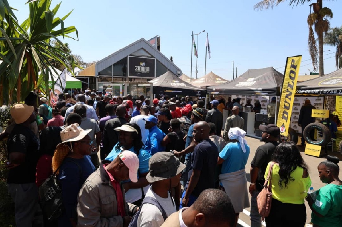 ZINARA's "Mega Licensing Promotion" A Hit At Zimbabwe Agricultural Show ...